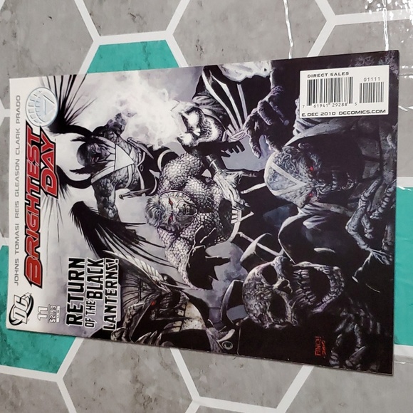 DC Comics | Other | Dc Comics 1 Brightest Day Dead Sea King Z15 | Poshmark